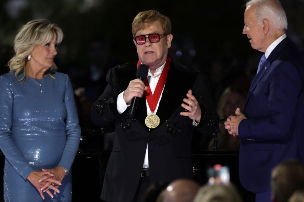Elton John Gives Electrifying Performance at White House ...