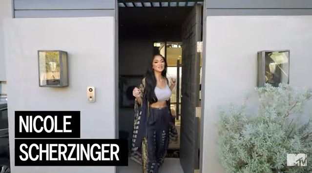 MTV's 'Cribs' Returns With a Love Lounge, Snakes and Plenty of Stars ...