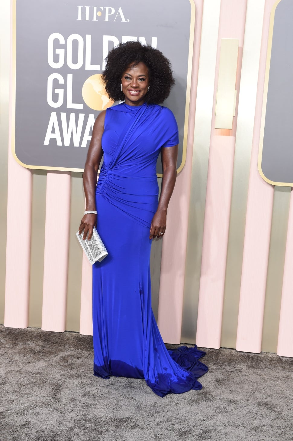 Viola Davis Looks Regal in Rain-Soaked Gown at 2023 Golden Globes | Entertainment Tonight