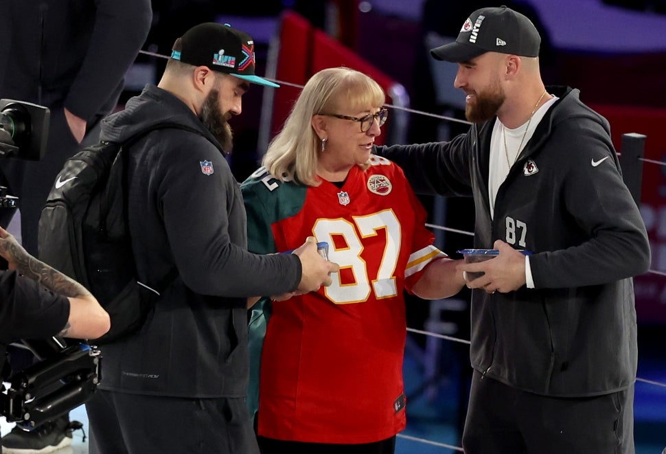 Jason and Travis Kelce's Mom Donna Reveals Her Favorite Son of the Moment (Exclusive ...