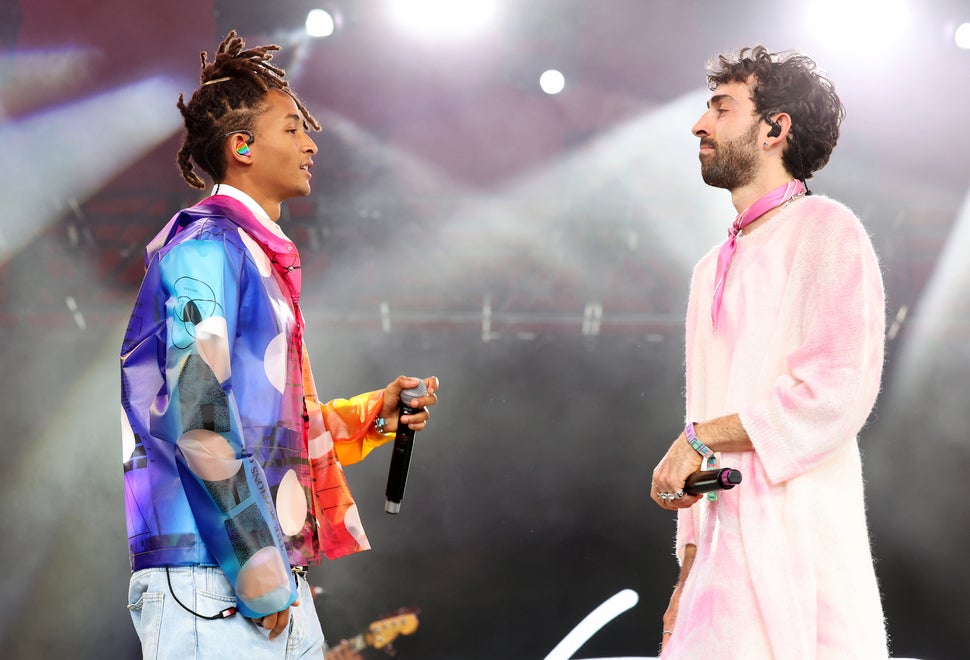 Will Smith Is a Proud Dad At Daughter Willow's Coachella Performance ...