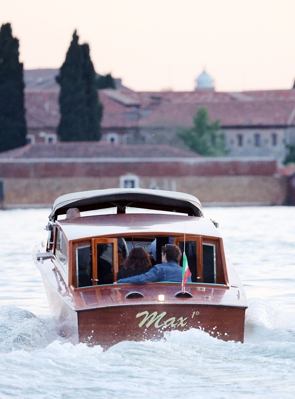 Zendaya and Tom Holland Pack on PDA During Romantic Boat Ride in Italy ...