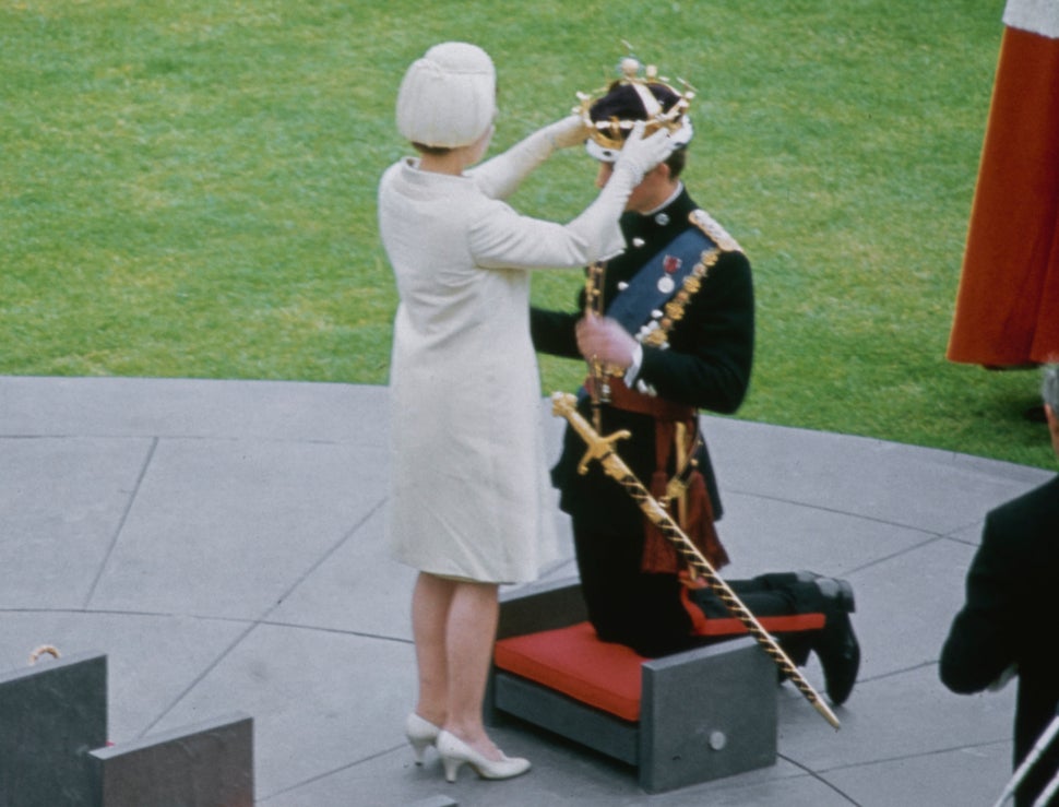 King Charles III Coronation: What to Know About the Crown Jewels and ...