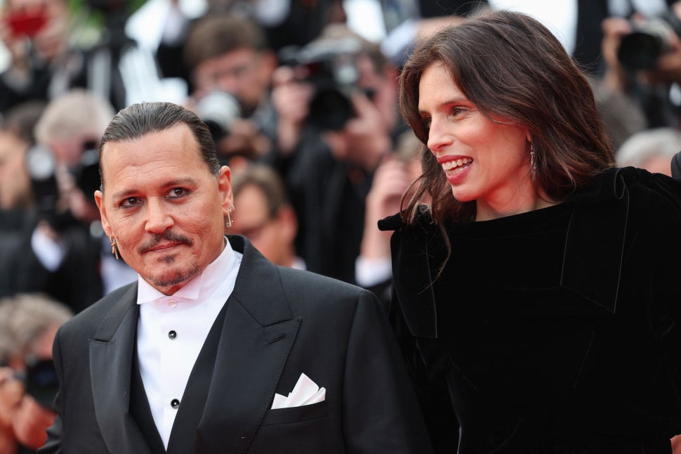 Johnny Depp Gets Standing Ovation During Cannes Film Festival Comeback ...
