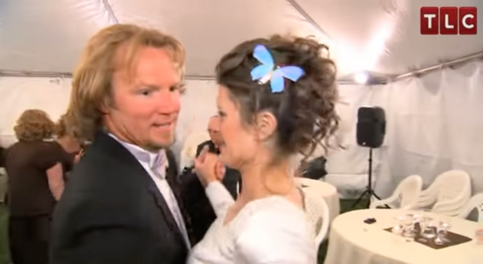 'Sister Wives': Inside Kody Brown's Marriage to Robyn Brown ...