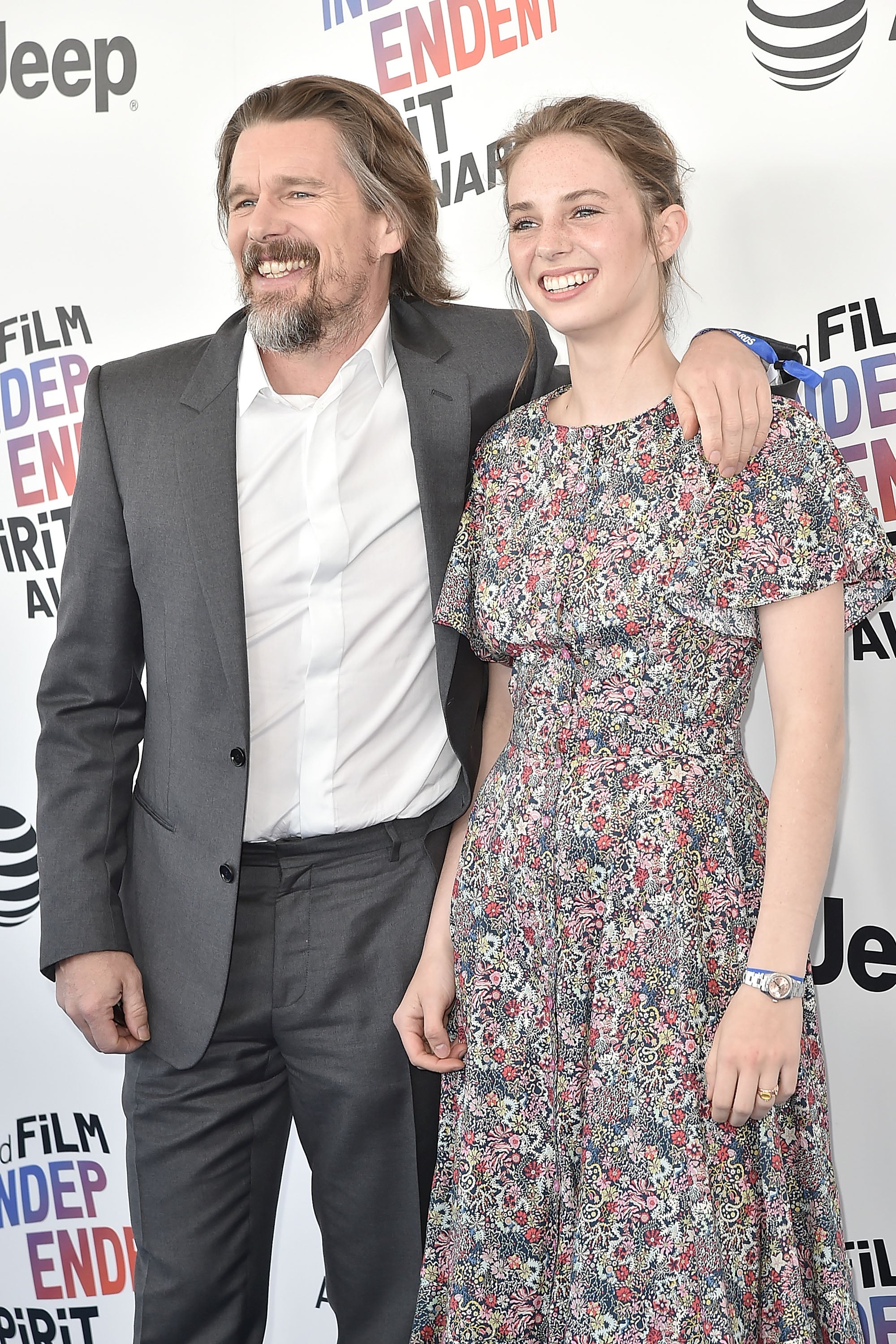Ethan Hawke Daughter Maya Hawke Releases New Music, Ethan Hawke