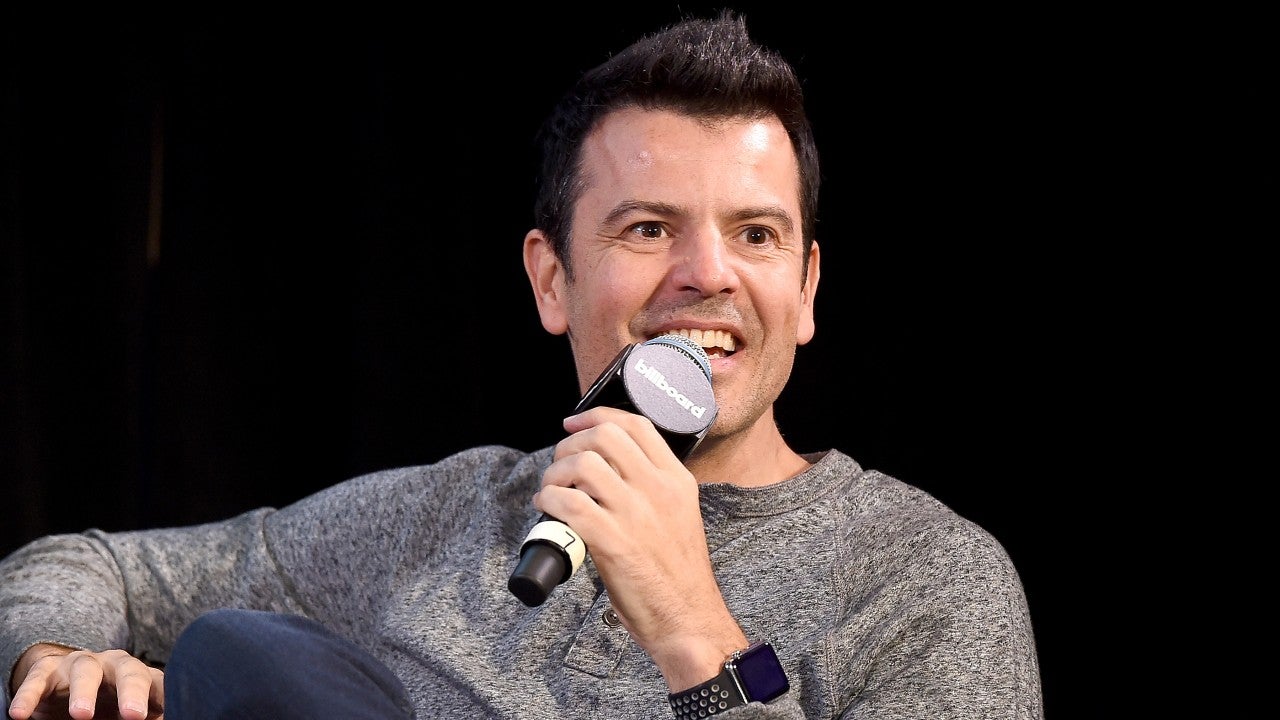 Who Is Jordan Knight 6 Fun Facts About The Nkotb Singer