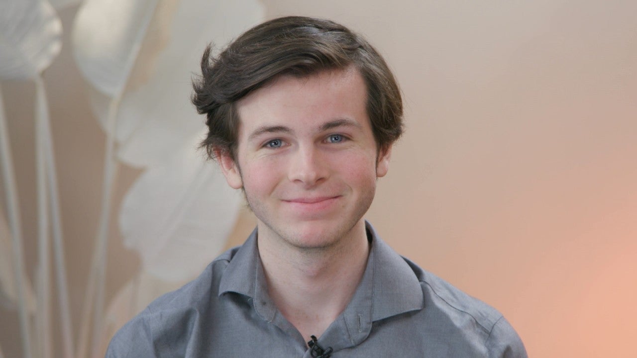 ‘The Walking Dead’ Star Chandler Riggs Spills on Carl’s Heartbreaking ...