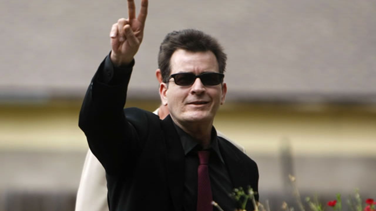 Charlie Sheen Coming Back to TV with 'Anger Management' | Entertainment ...