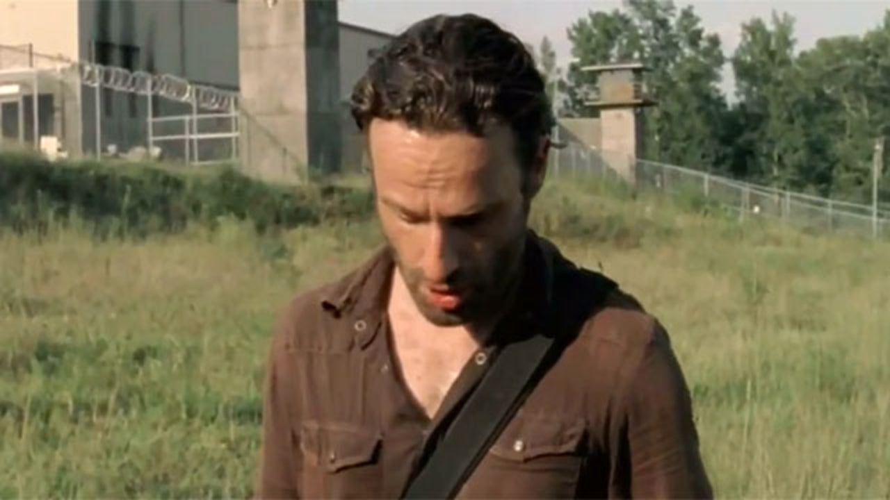 New Trailer: A 'Walking Dead' Confrontation | Entertainment Tonight