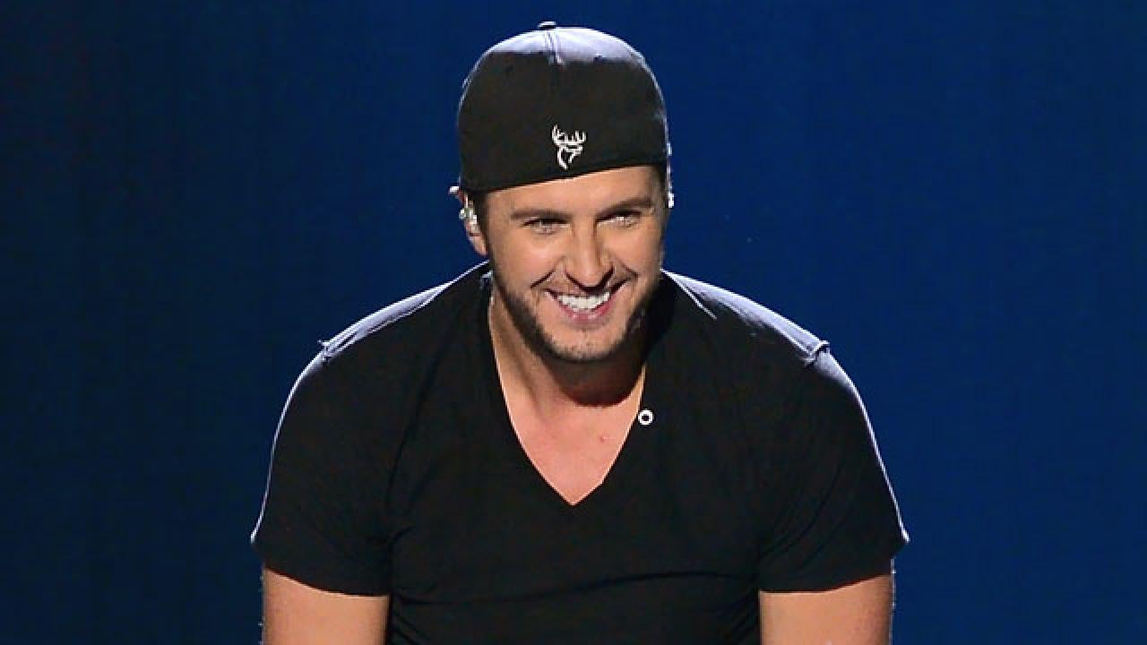 Luke Bryan With Hat On