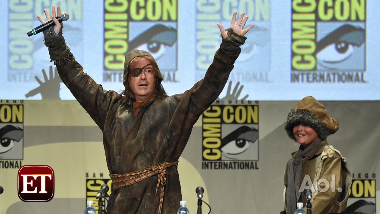Stephen Colbert Rocks Full 'Hobbit' Costume To Host Comic-Con Panel ...