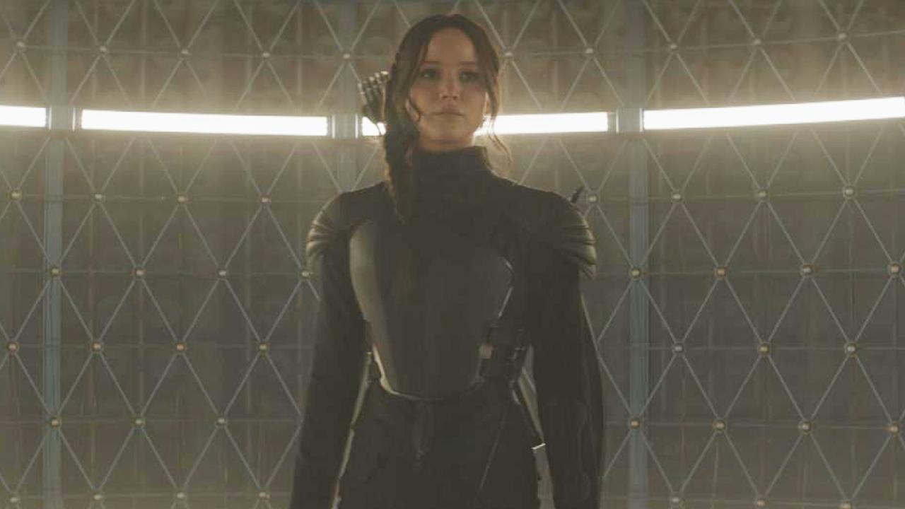 Look Out 'Hunger Games' Superfans - We're Giving Away a 'Mockingjay ...
