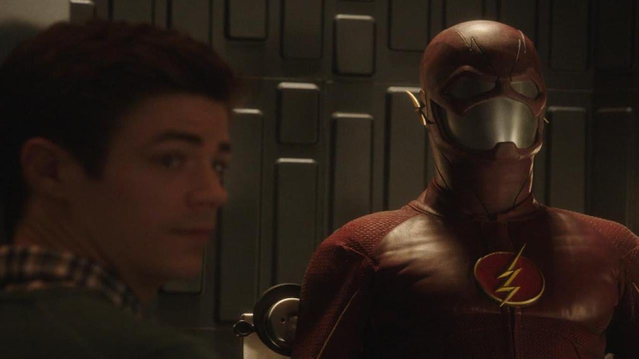 'The Flash' Sneak Peek: Barry Allen Has an Identity Crisis ...