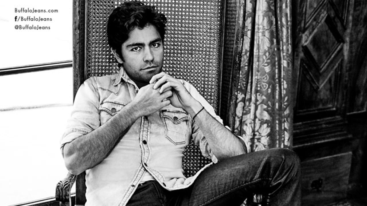 'Entourage's' Adrian Grenier Strikes His Best 'Blue Steel' in New Ad ...