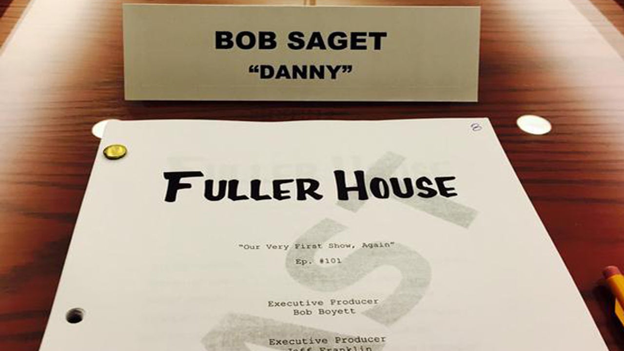 'Fuller House' Begins Filming! Which Star Broke Down in Tears On Set ...