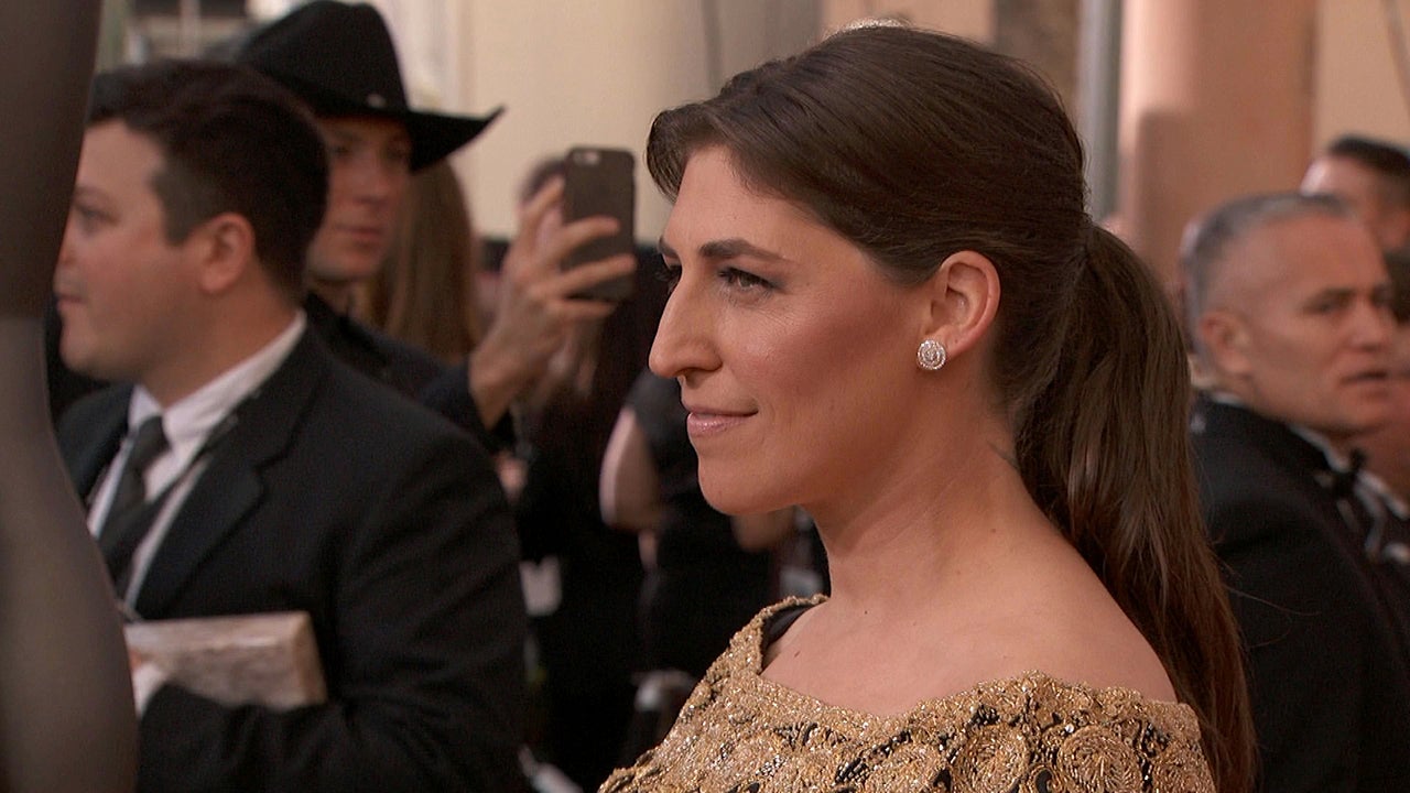 Mayim Bialik Flashes Piers Morgan in Response to Susan Sarandon's # ...