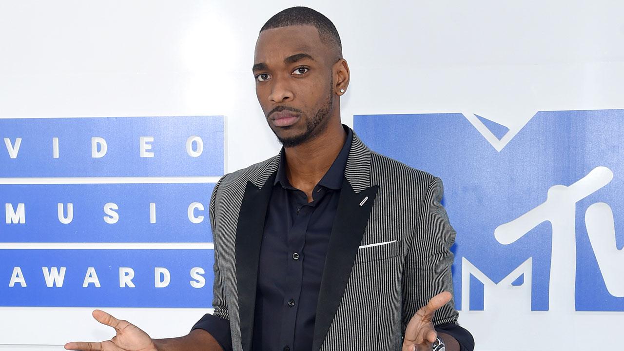 EXCLUSIVE: Jay Pharaoh Stands Up for 'SNL' Castmate Leslie Jones ...