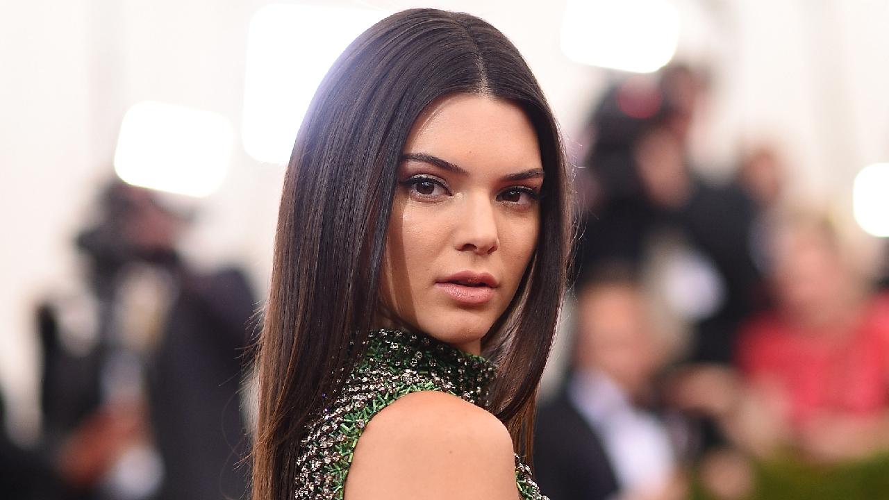 Kendall Jenner Explains Why She Loves to Go Braless: 'I'm All About ...
