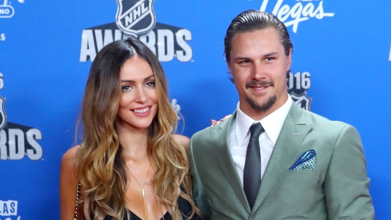 NHL Star Erik Karlsson and Wife Melinda Lose Baby a Month Before Due Date | Entertainment Tonight