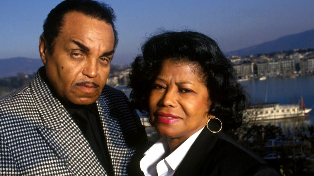 The Jackson Family Mourns the Death of Joe Jackson | Entertainment Tonight