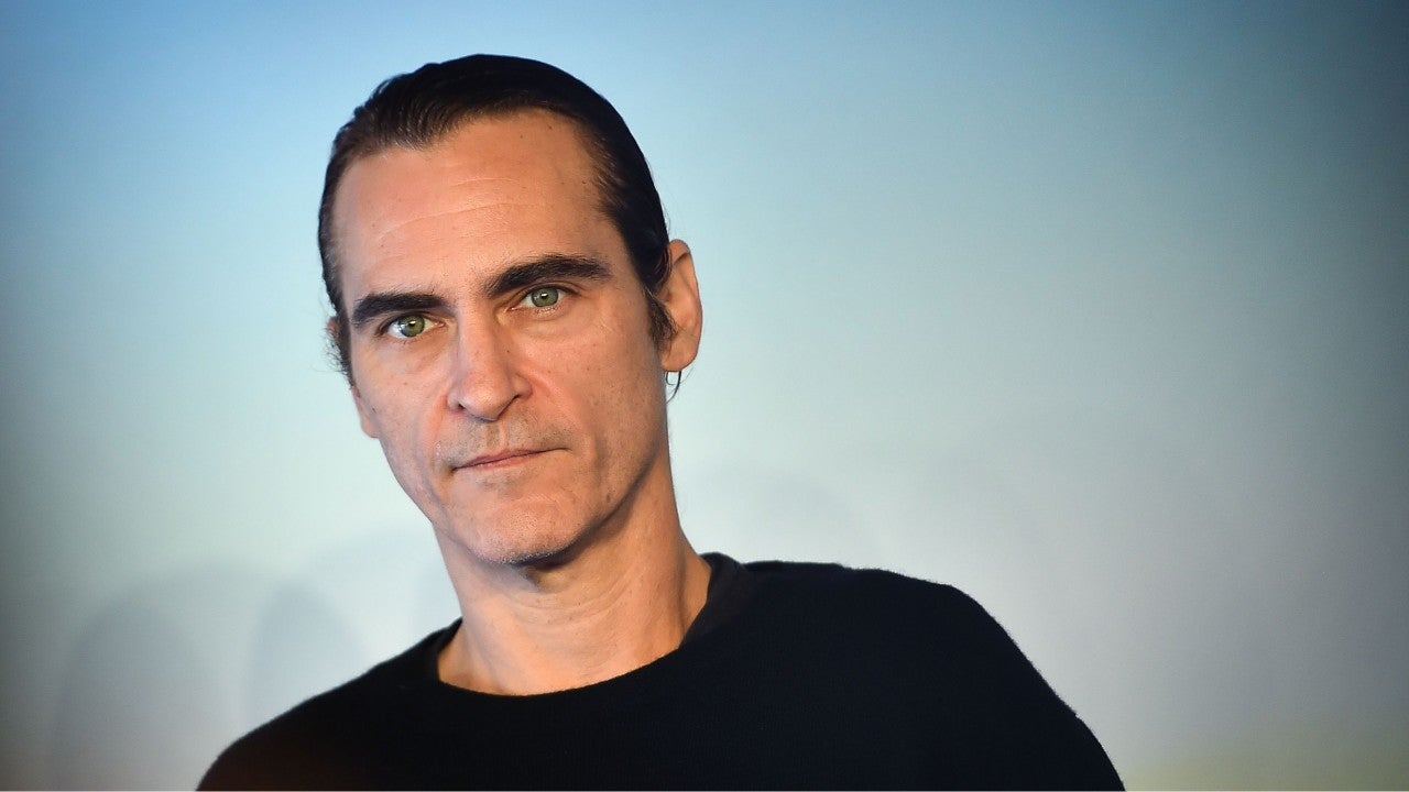 Joaquin Phoenix Transforms Into the Joker in First Clip of Him in Full ...