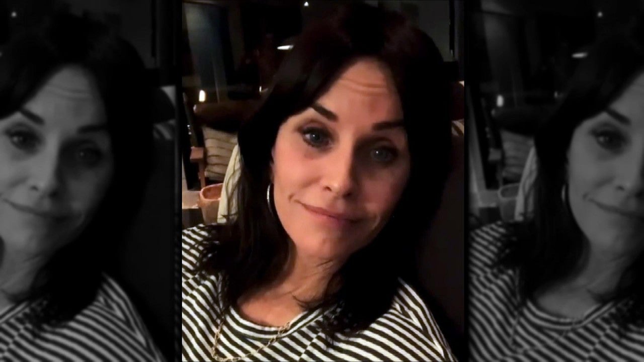 Courteney Cox Brings Back Her Infamous 'Scream 3' Bangs On Instagram | Entertainment Tonight