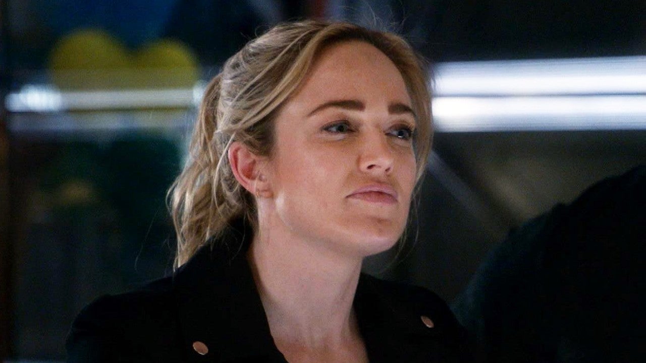 'Legends of Tomorrow' Season 5: Sara and the Crew Get a Taste of Fame ...