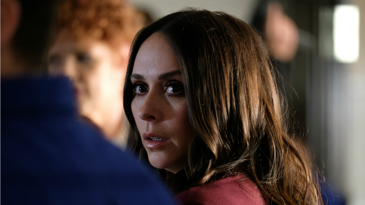 '9-1-1': Jennifer Love Hewitt on Maddie's Fate and What's Next in ...