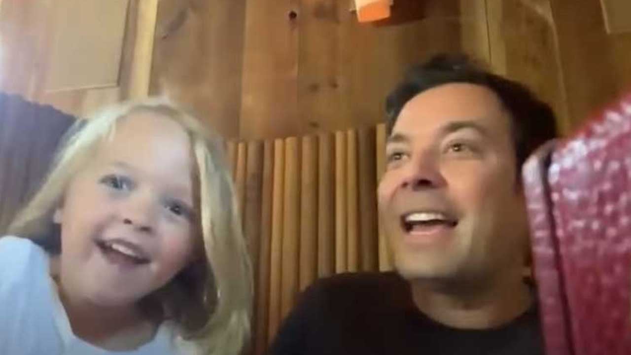 Jimmy Fallon's Daughters Winnie and Franny Are All Giggles as They ...