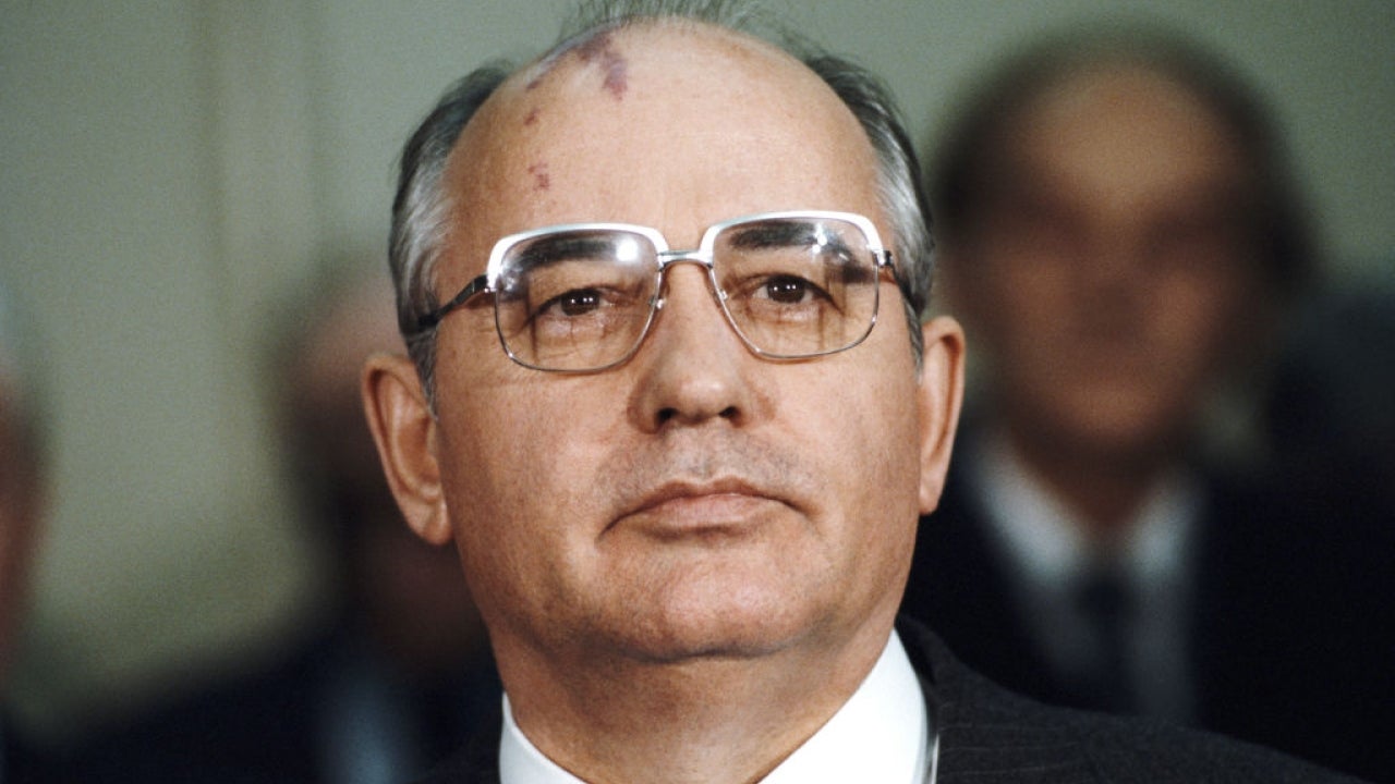 Mikhail Gorbachev, Former Soviet Union Leader, Dies at 91 ...