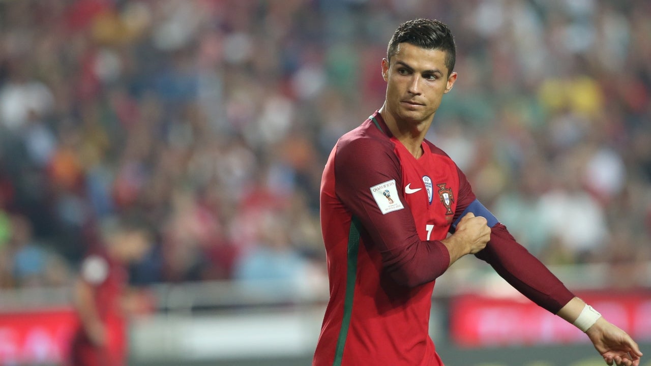 Cristiano Ronaldo Leaving Manchester United | Entertainment Tonight