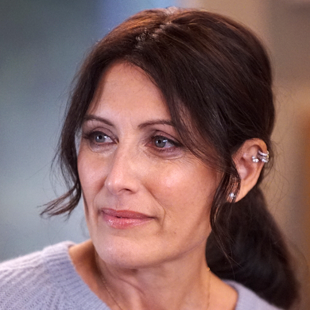 Lisa Edelstein Body Measurements