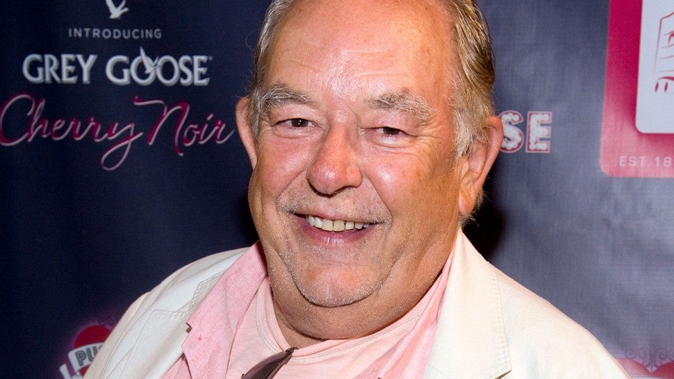 Robin Leach, 'Lifestyles of the Rich and Famous' Host, Dies at 76 ...