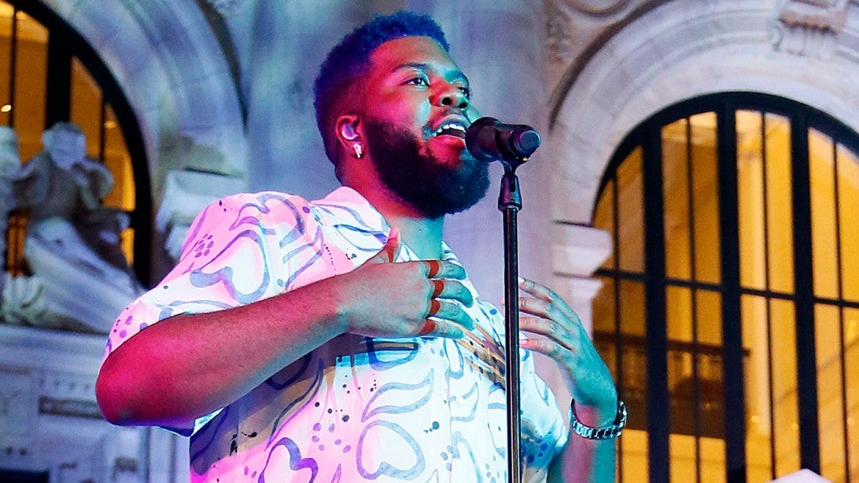 The Leading Source for Entertainment and Celebrity News | Entertainment ...