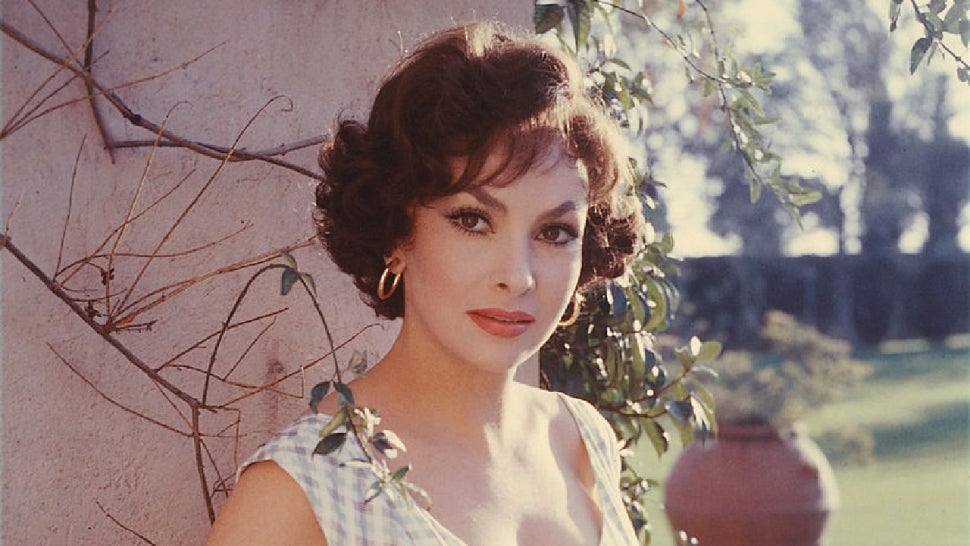 Gina Lollobrigida, Italian Film Legend, Dead at 95 | Entertainment Tonight