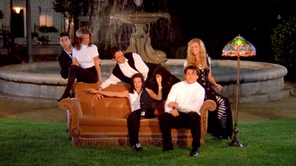 Get a Sprinkler Shaped Like the Iconic ‘Friends’ Couch to Make Summer ...