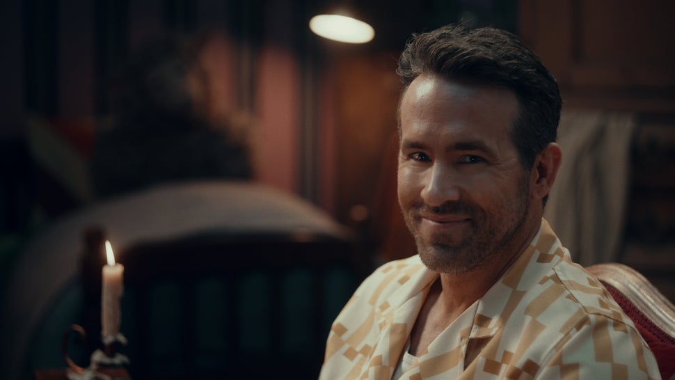 Ryan Reynolds Reads You to Sleep in 'Bedtime Stories With Ryan ...