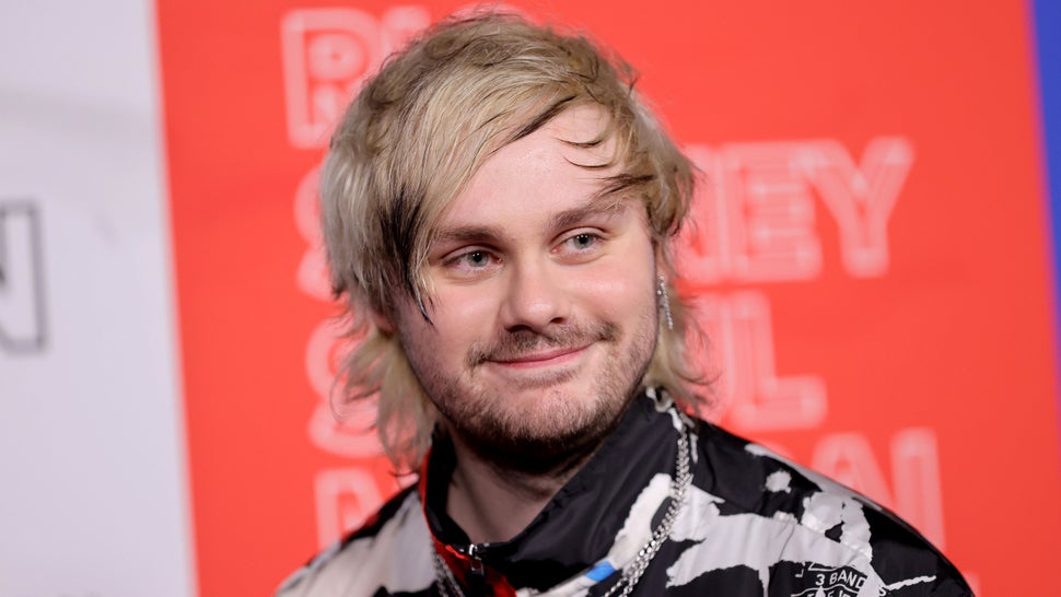 5 Seconds of Summer's Michael Clifford and Wife Crystal Leigh Expecting ...