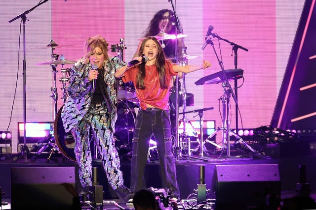 Jingle Ball 2022 Celeb Sightings | Entertainment Tonight