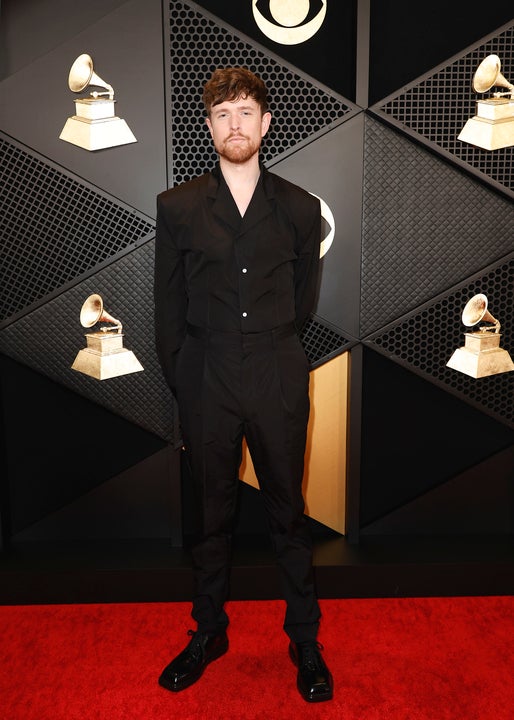 GRAMMYs Awards 2024: Red Carpet Arrivals | Entertainment Tonight