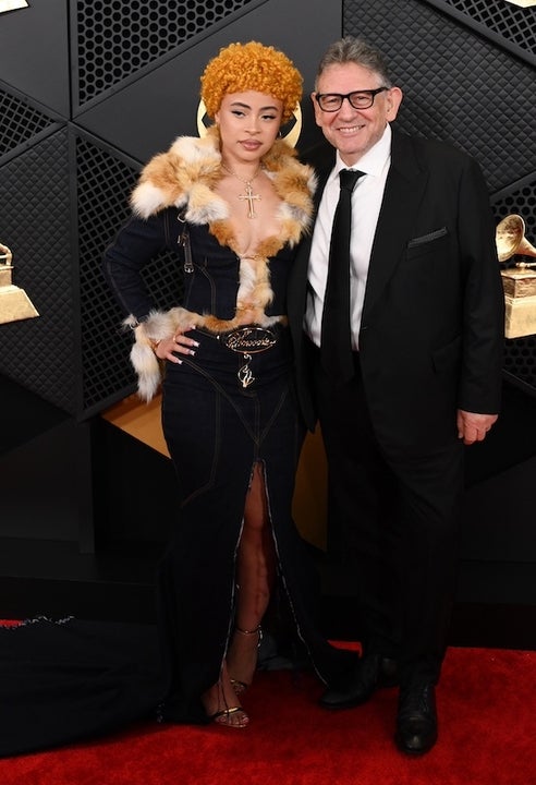 GRAMMYs Awards 2024: Red Carpet Arrivals | Entertainment Tonight