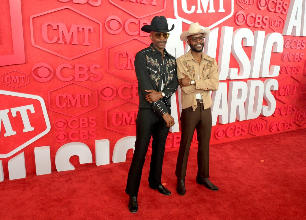 2024 CMT Music Awards: Red Carpet Arrivals | Entertainment Tonight