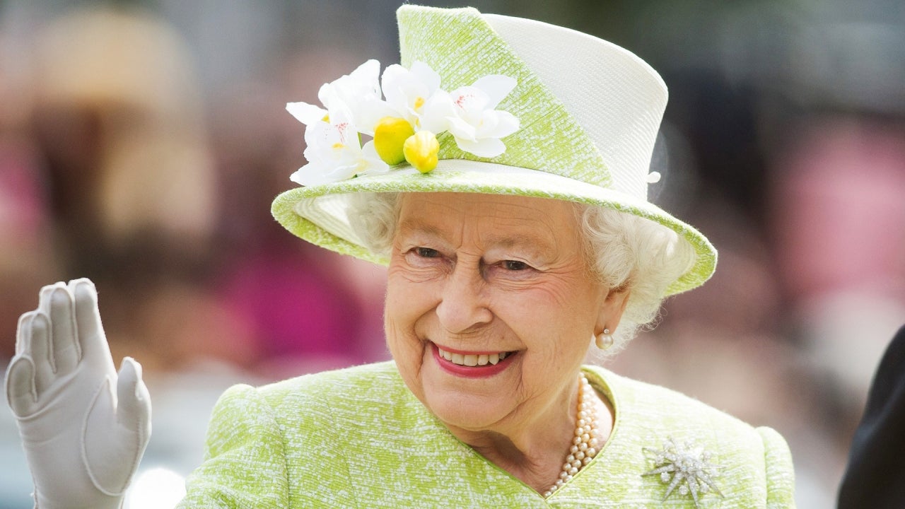 Queen Elizabeth's Daughter Princess Anne Rides Staten Island Ferry ...