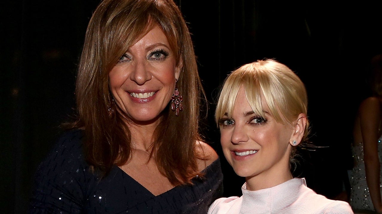 EXCLUSIVE: Anna Faris' 'Mom' Co-Star Allison Janney Says She's 'Strong ...