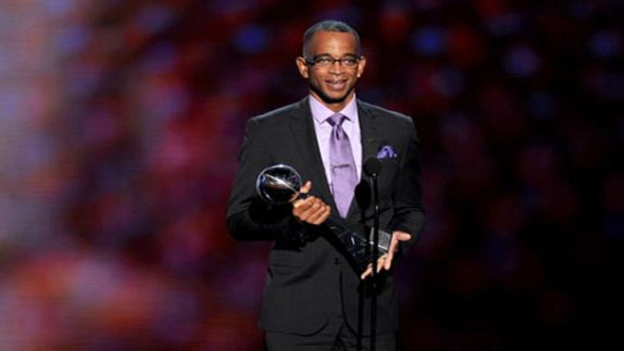 Stuart Scott Talks Battle With Cancer at the 2014 ESPYs
