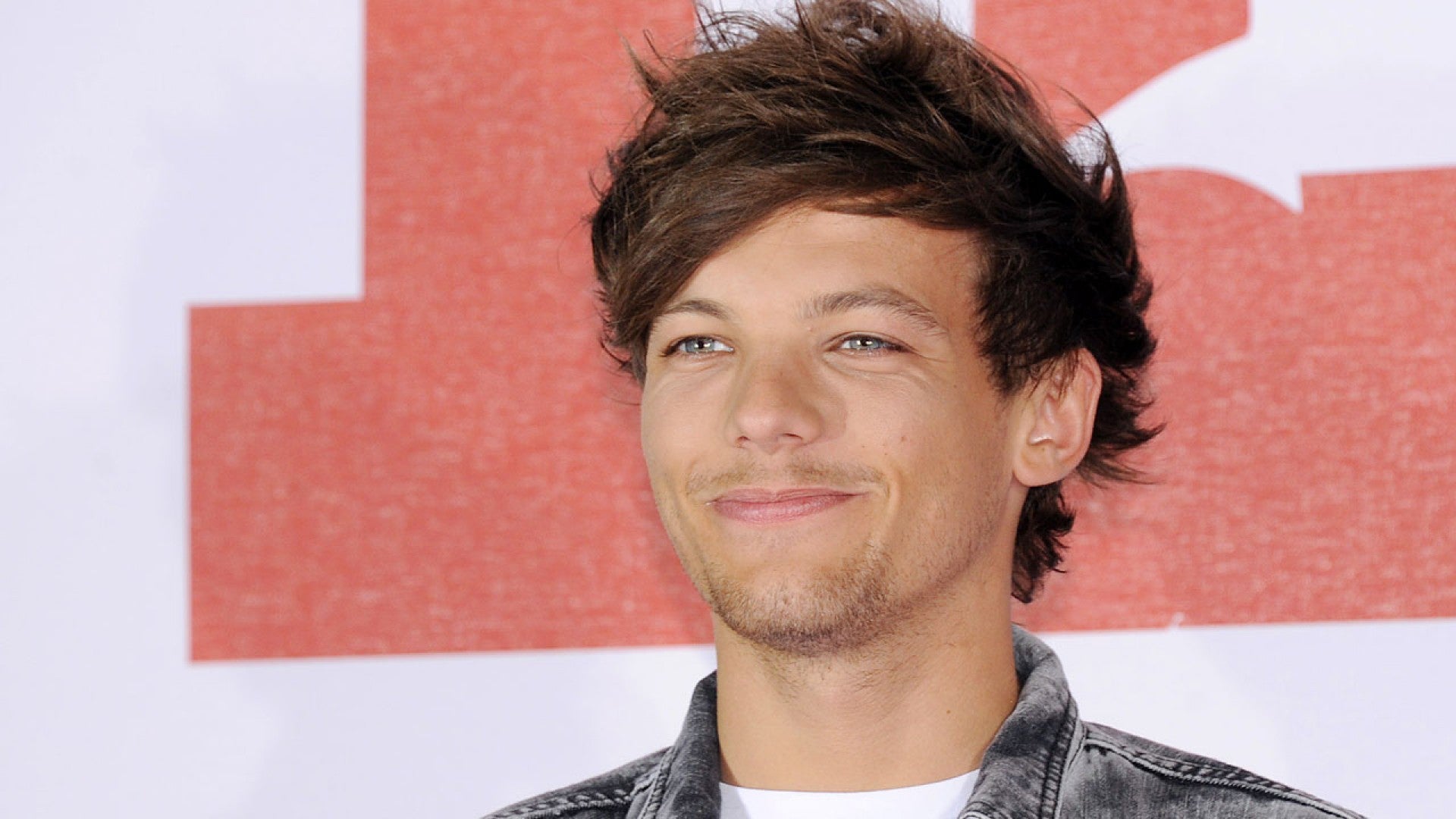 Louis Tomlinson Step Father