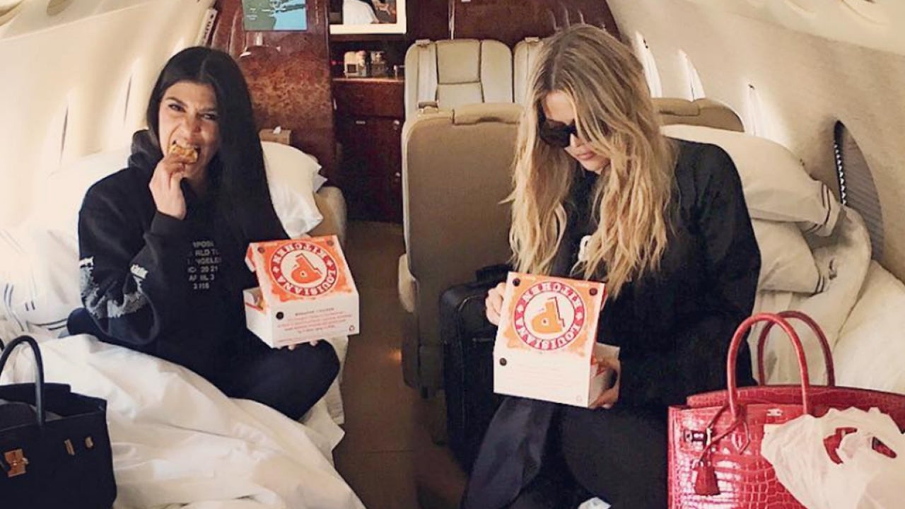 Khloe and Kourtney Kardashian Enjoy a 'Cheat Day' Eating Fried Chicken ...