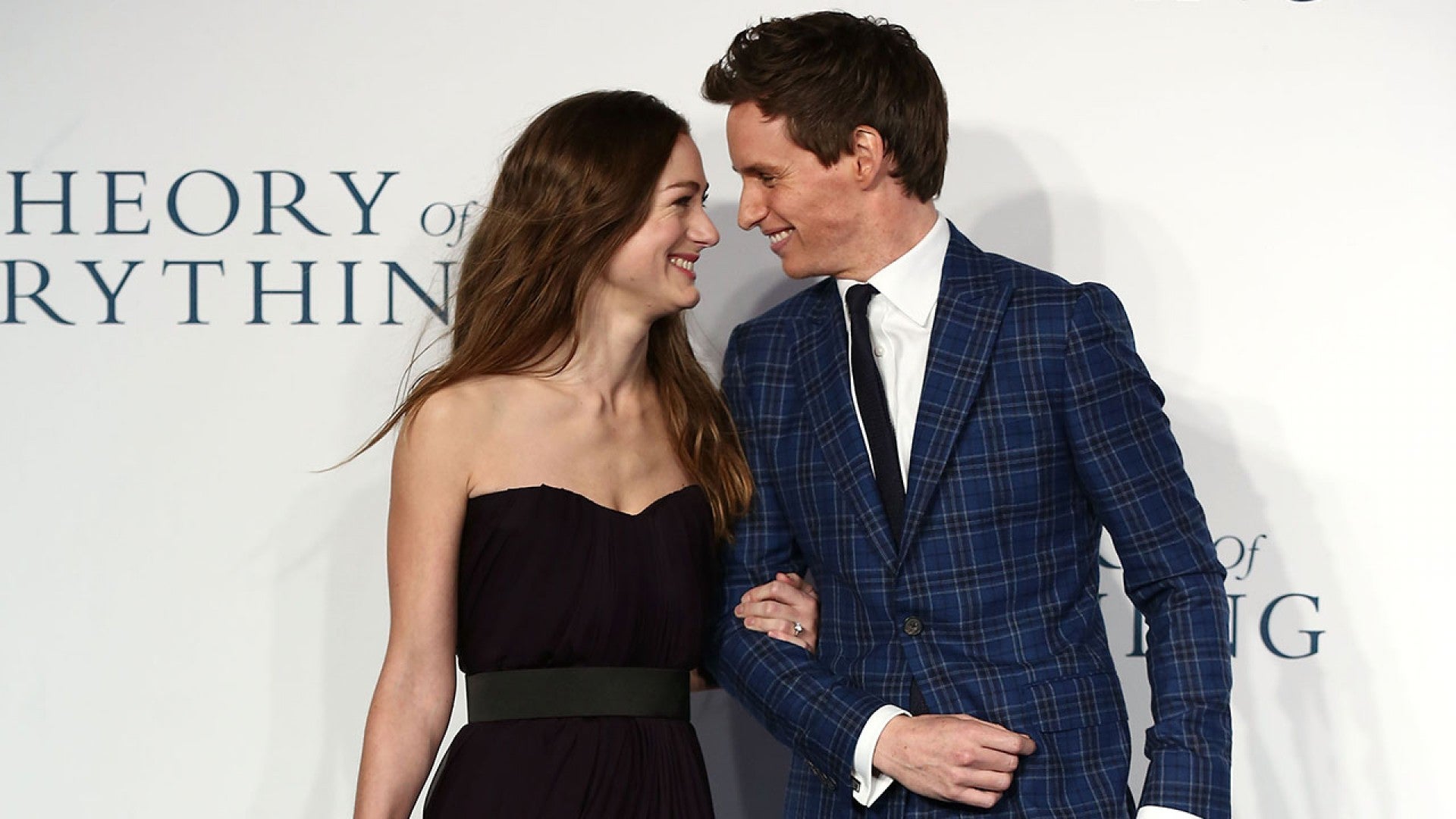 Eddie Redmayne Girlfriend 2022