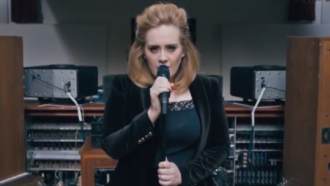 Adele Opens Up About Postpartum Depression in 'Vanity Fair'